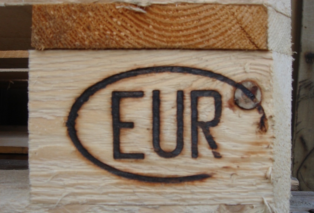 Euro-pallets with EUR/EPAL marking